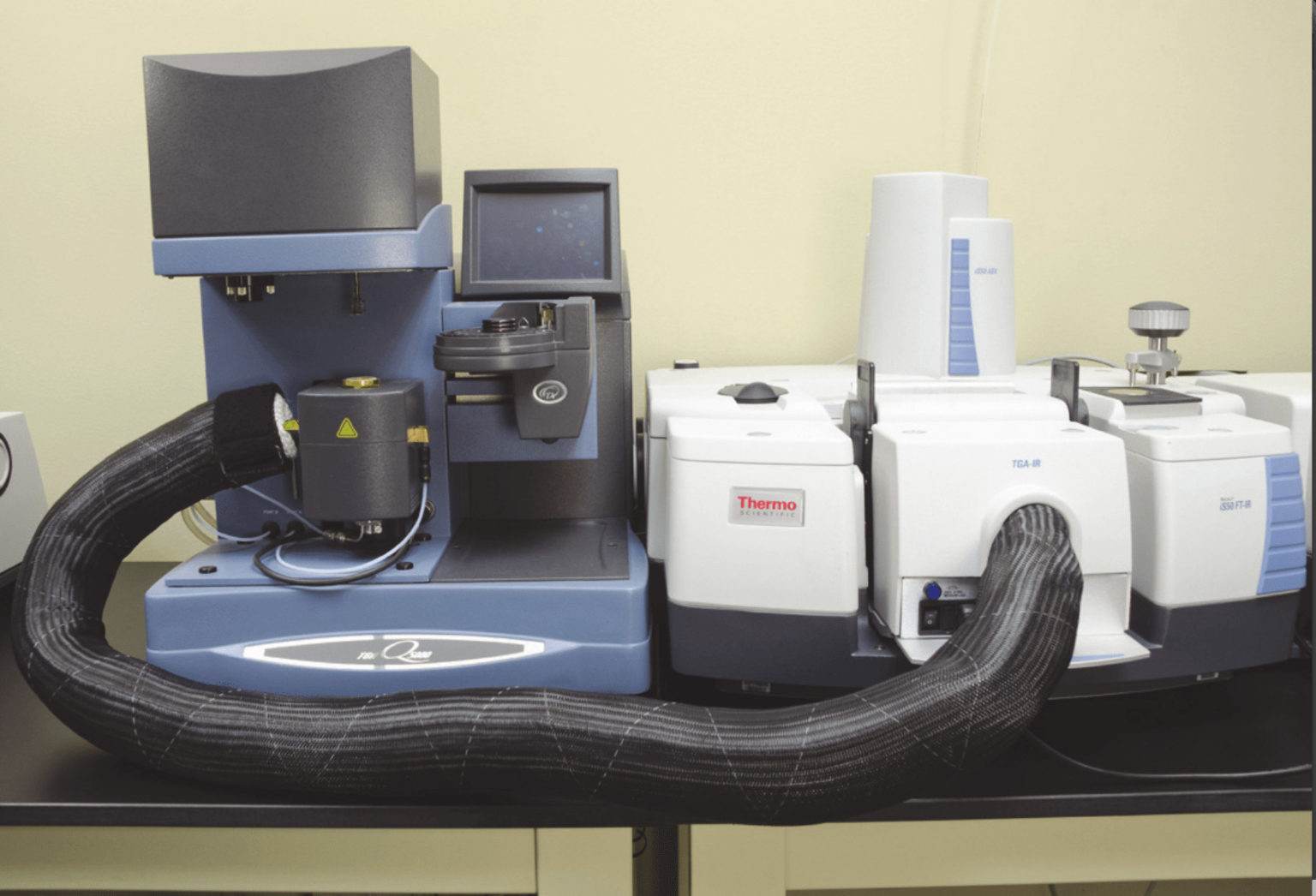 FTIR-TGA - Nicolet CZ